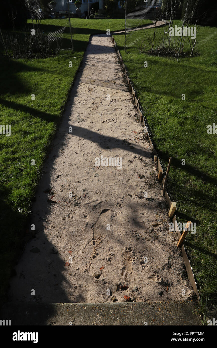Laying New Garden Path - Lawn Edging Strip Surrey England Stock Photo ...