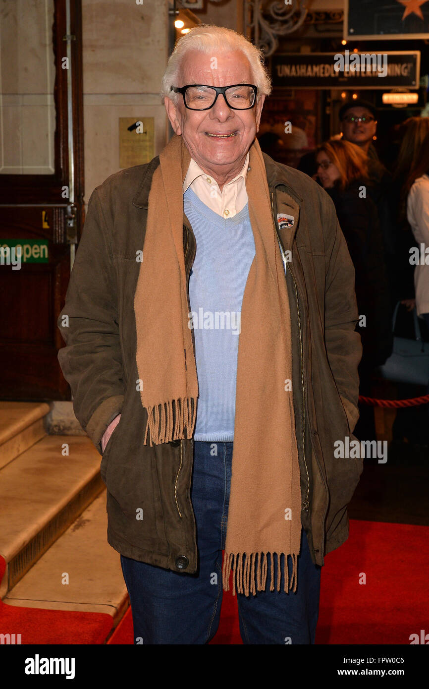 'Mrs Henderson Presents' - Press Night at the Noel Coward Theatre in ...