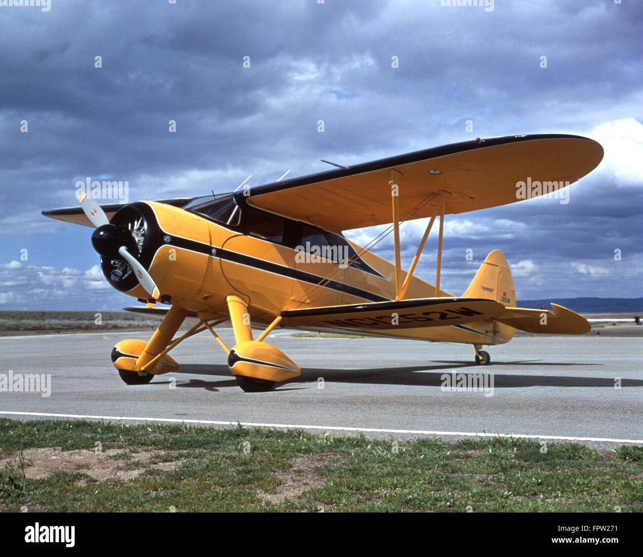 Yellow biplane old transport plane hi-res stock photography and images ...