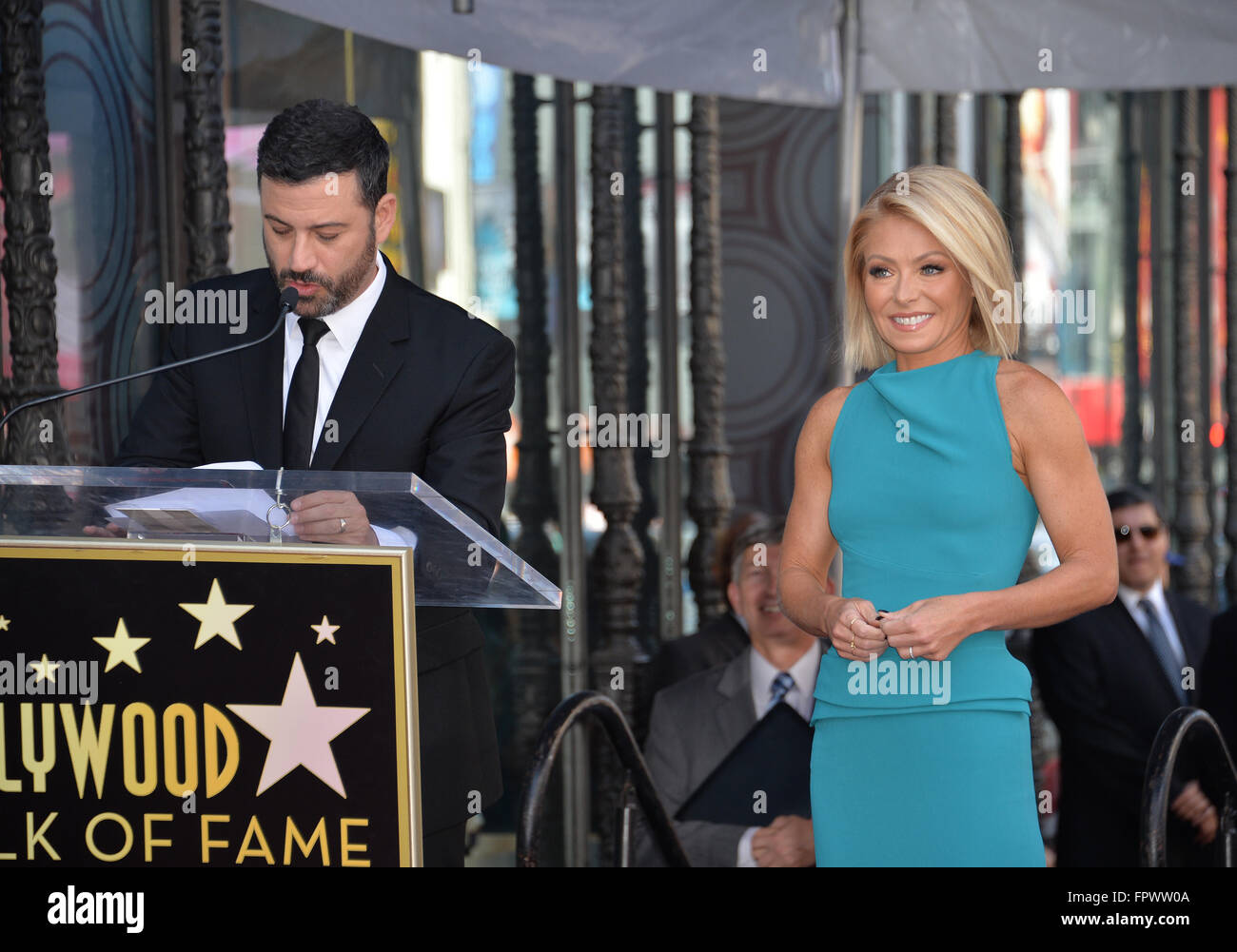 The jimmy kimmel show hi-res stock photography and images - Alamy