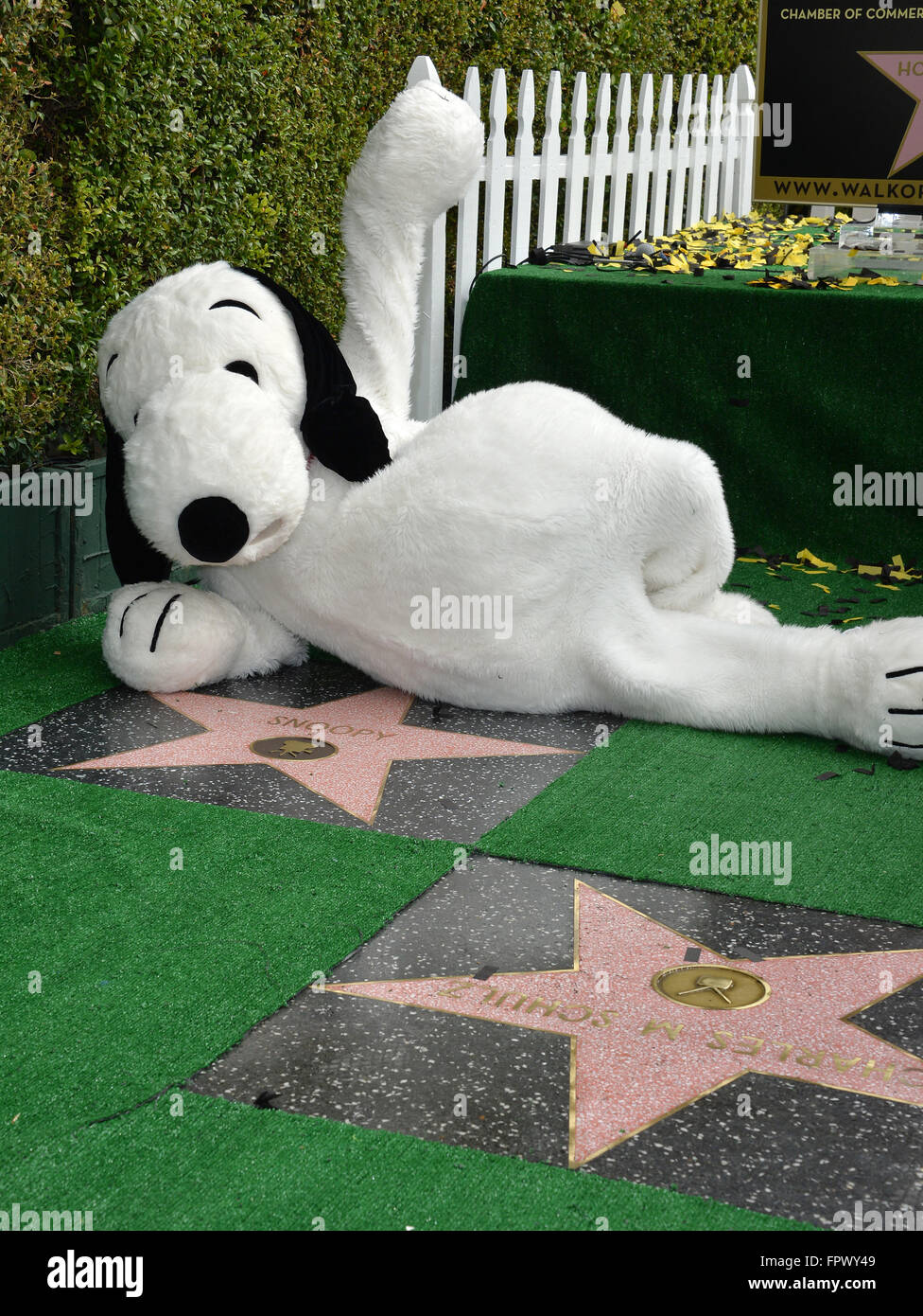 LOS ANGELES, CA - NOVEMBER 2, 2015: Comic character Snoopy was honored ...