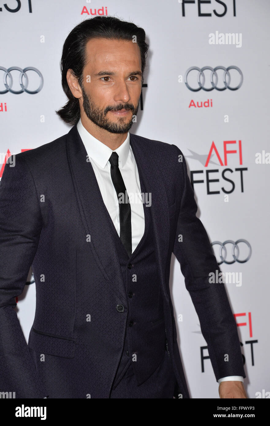 LOS ANGELES, CA - NOVEMBER 9, 2015: Actor Rodrigo Santoro at the ...
