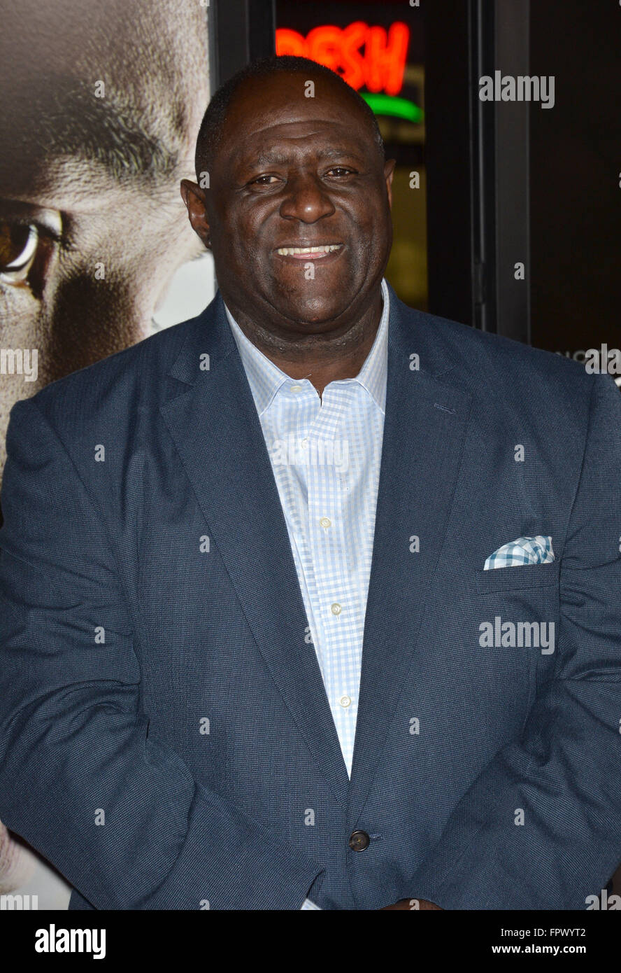 Retired nfl player hi-res stock photography and images - Alamy