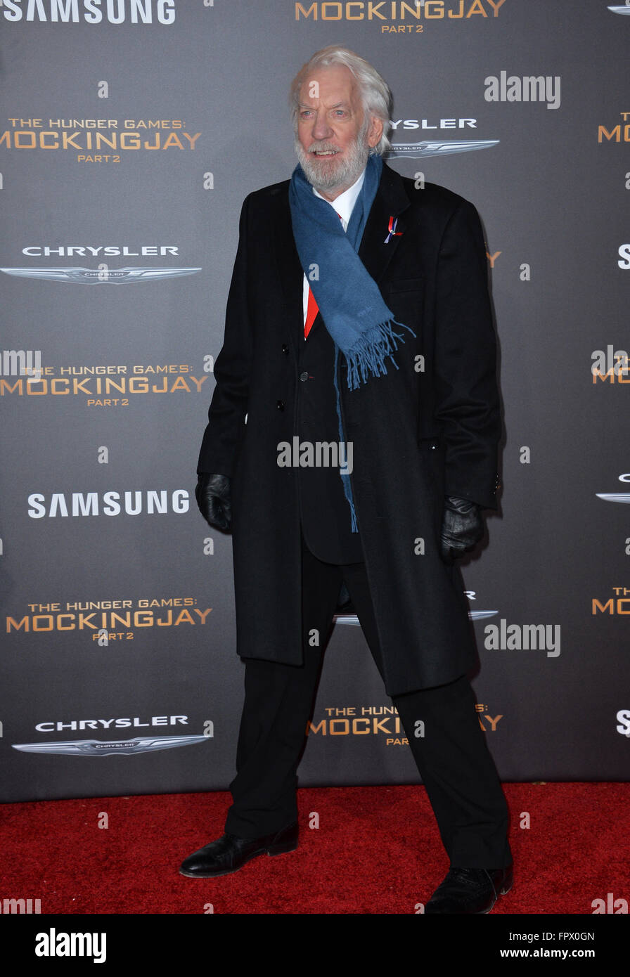 LOS ANGELES, CA - NOVEMBER 16, 2015: Actor Donald Sutherland at the Los ...
