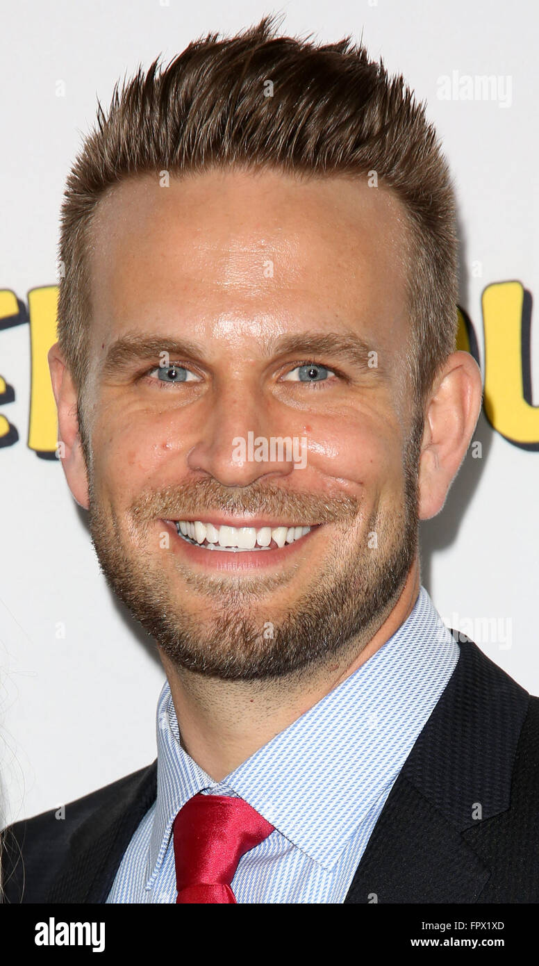 Celebrities attend Premiere Of Netflix's "Fuller House" at The Grove ...