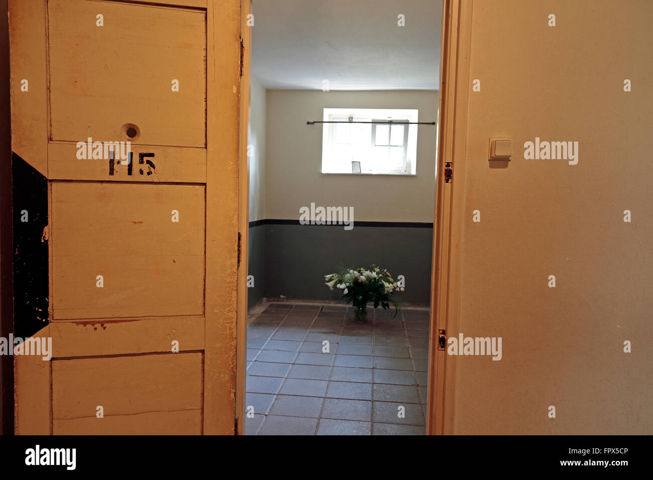 Prison camp ww2 hi-res stock photography and images - Alamy