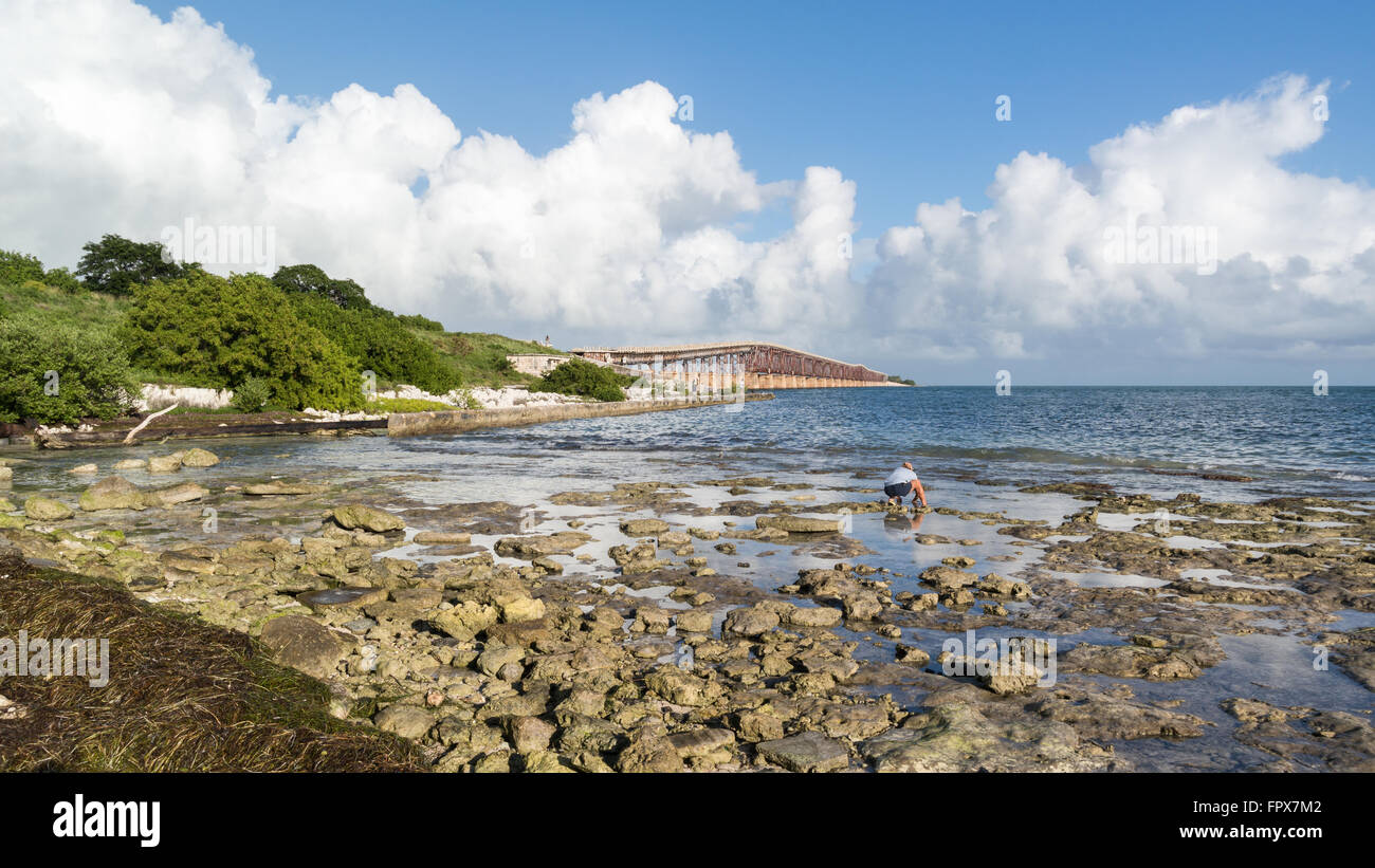 Old spanish bridge hi-res stock photography and images - Alamy