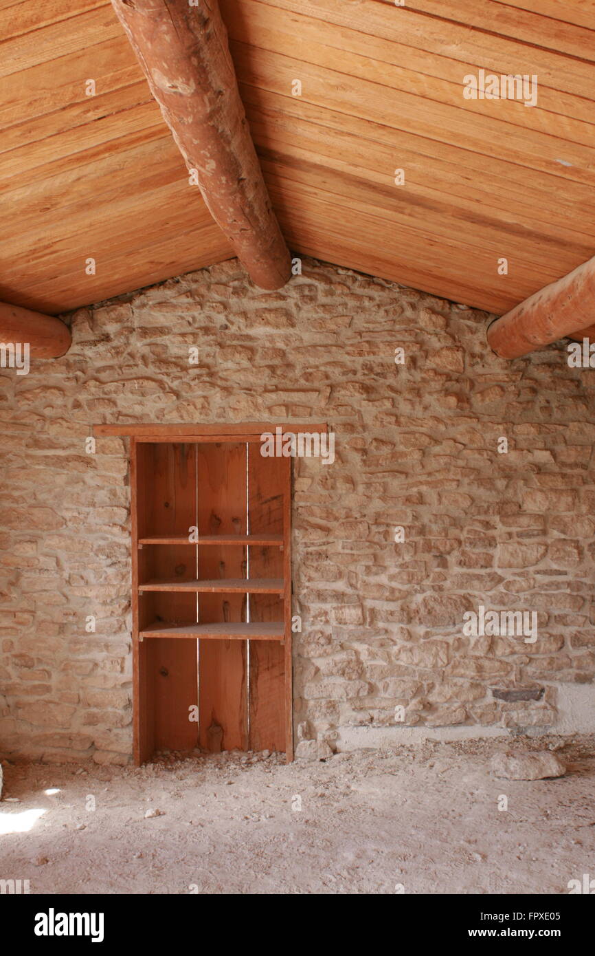 House inside the rock hi-res stock photography and images - Alamy