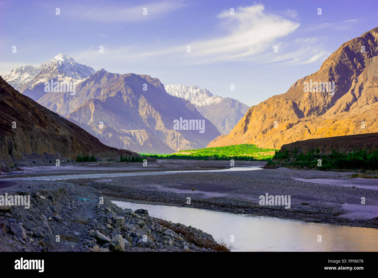 Himalayan river hi-res stock photography and images - Alamy