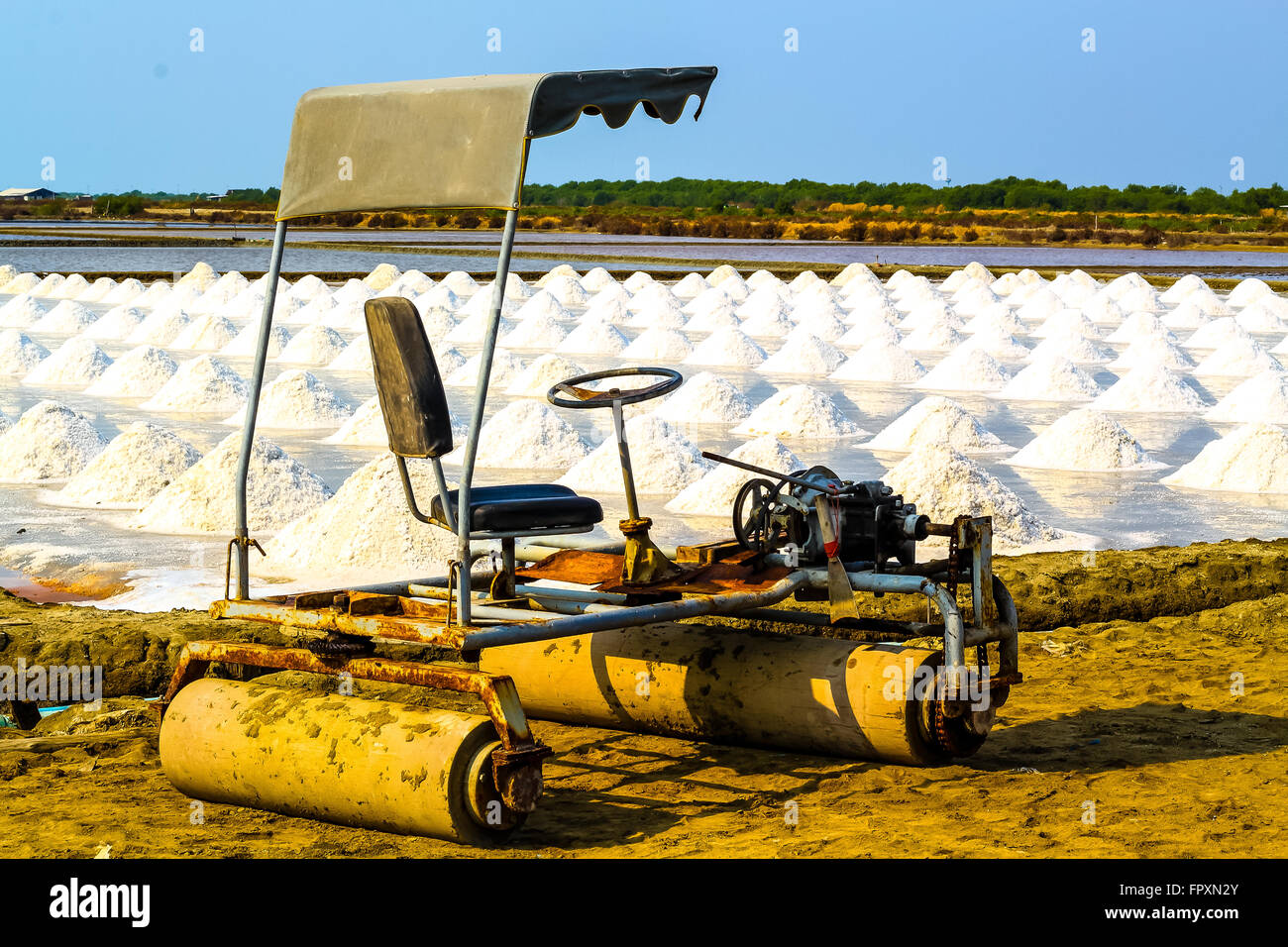 Rolling car machine used for smooth ground level for salt field Stock ...