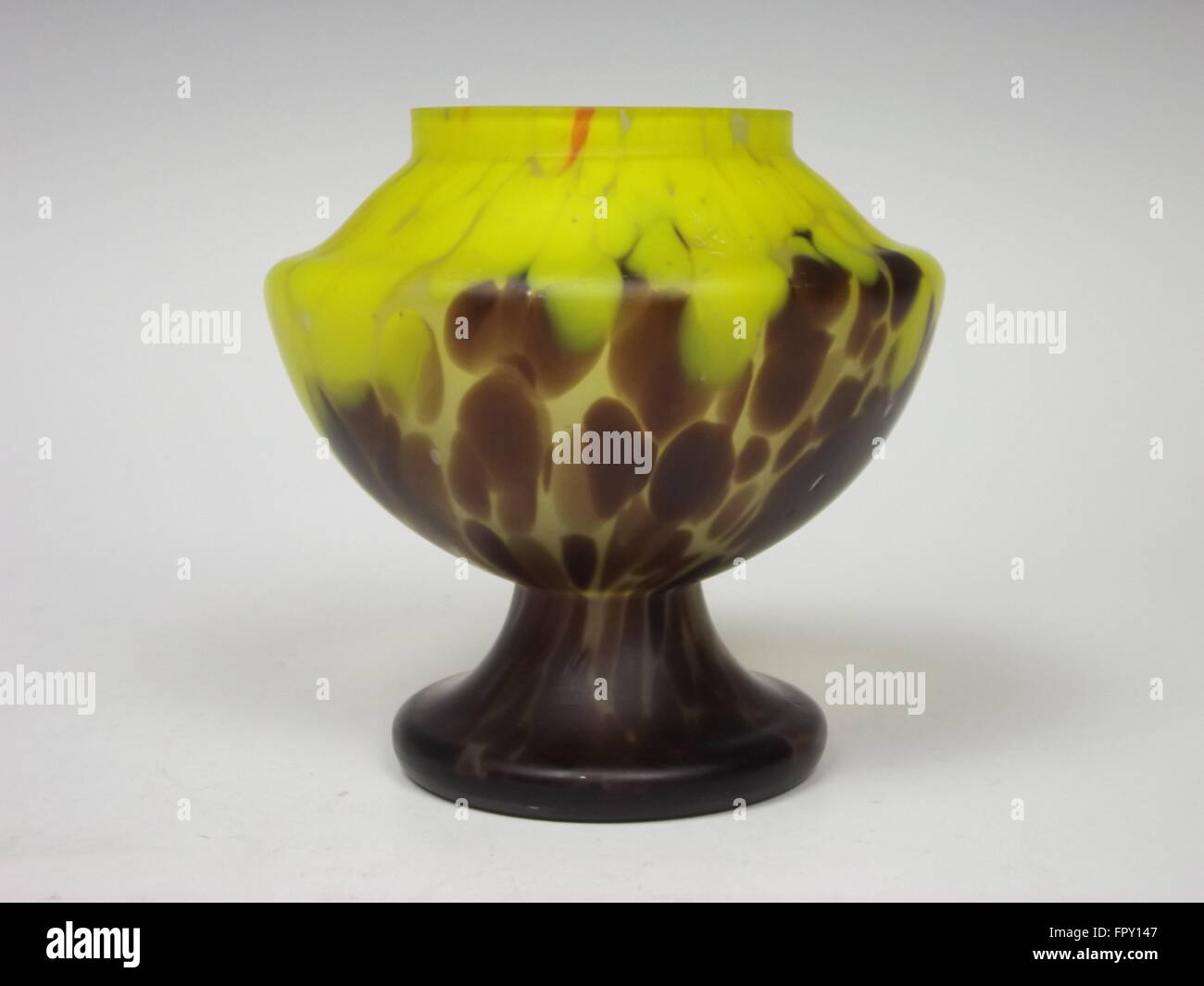 Art Deco spatter glass vase Stock Photo - Alamy