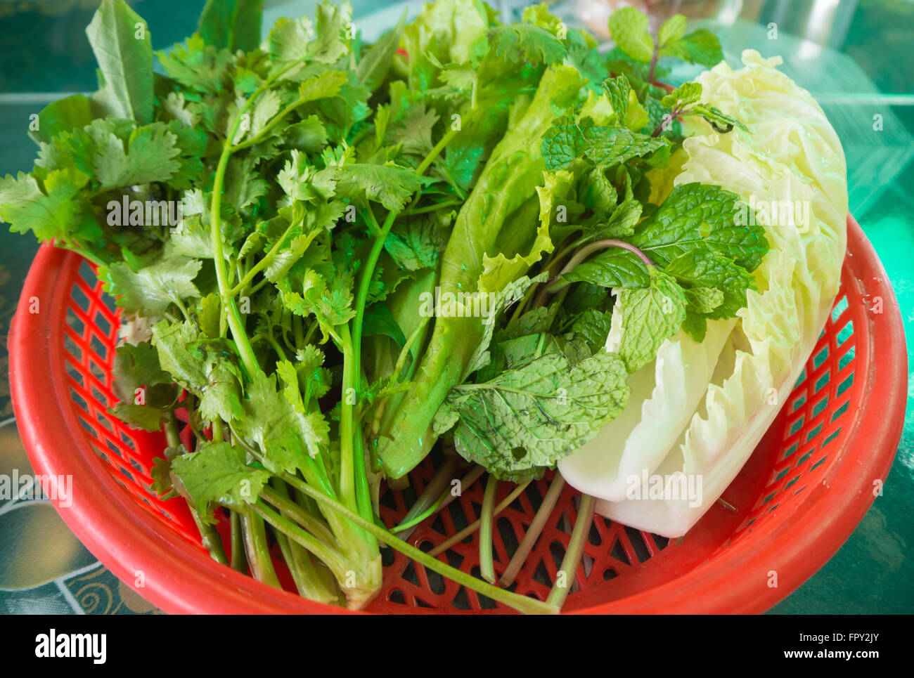 Vegetable basket hi-res stock photography and images - Alamy