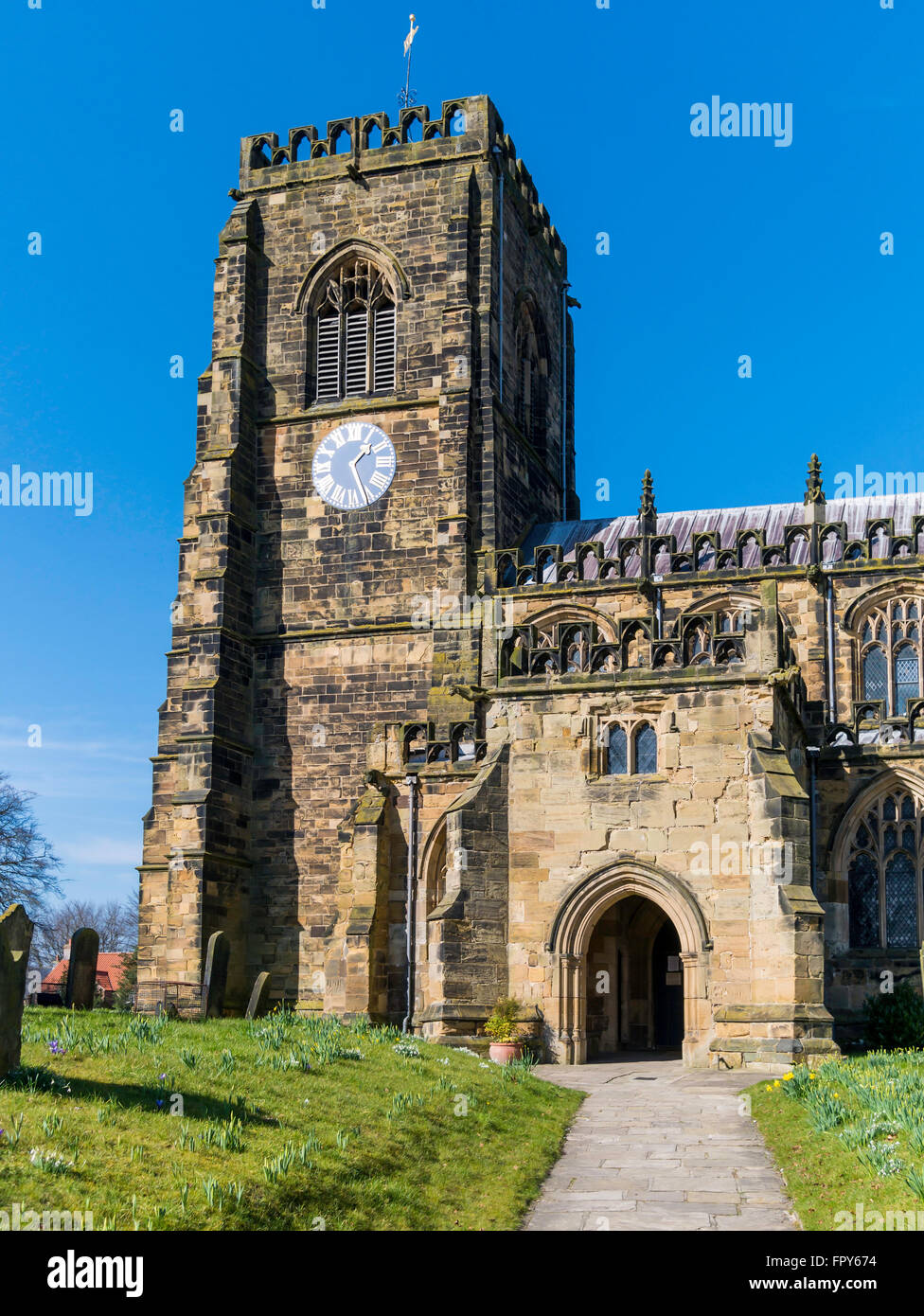 Saint Mary's Medieval Gothic Church Kirkgate Thirsk North Yorkshire ...