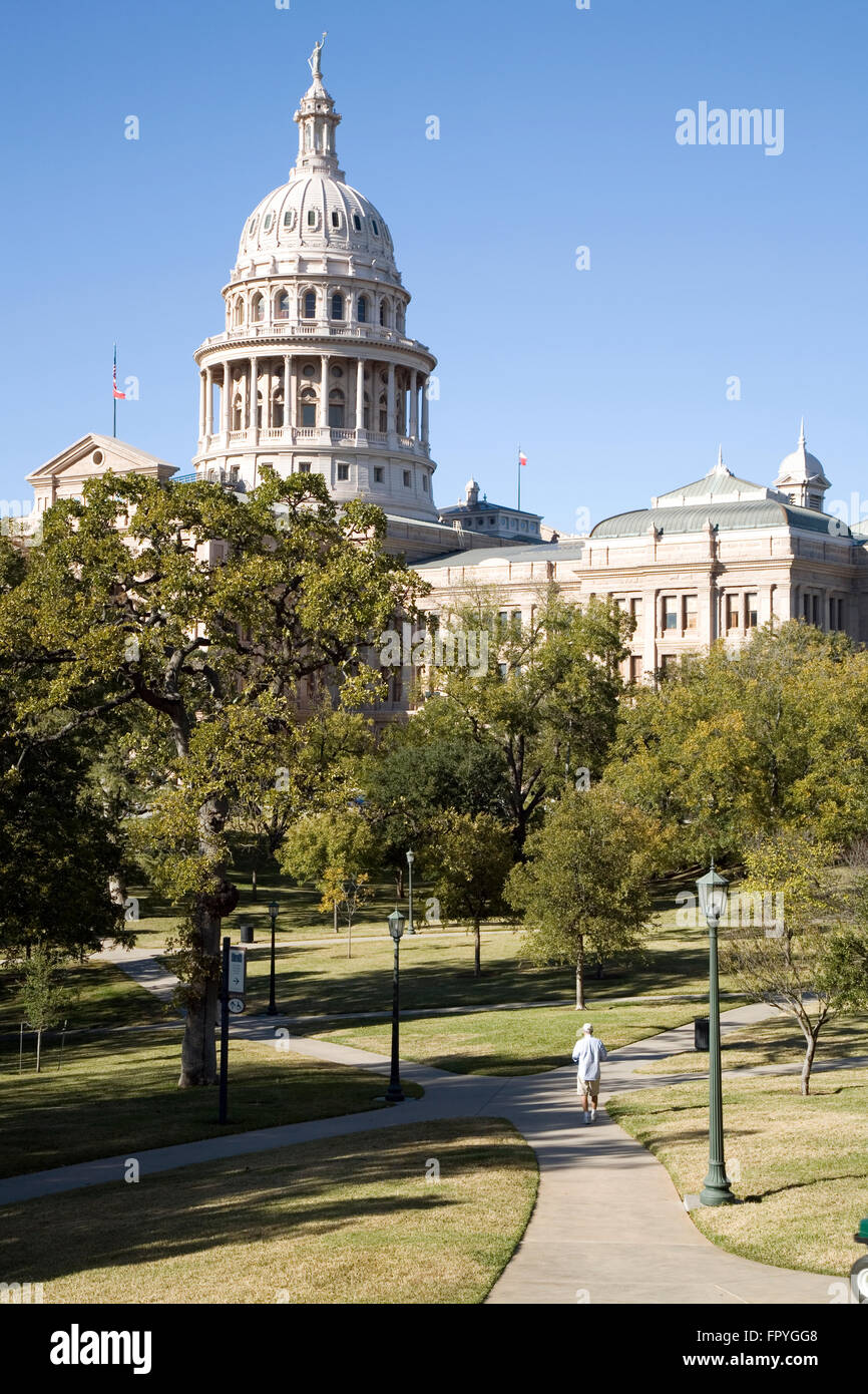 Built from red granite and limestone and completed in 1888, the Texas ...