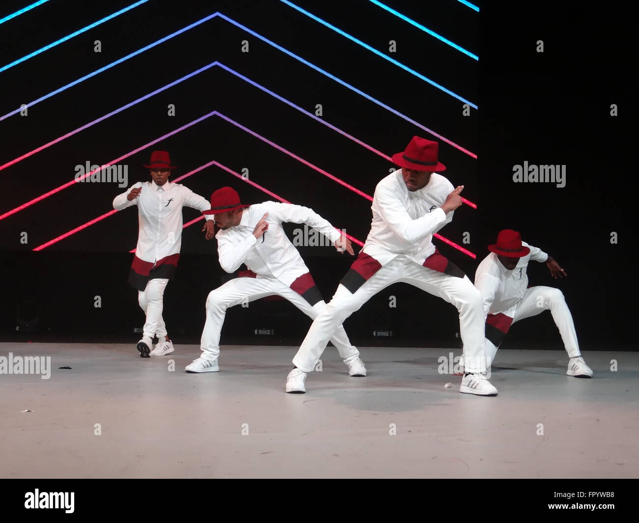 Move dance studios hi-res stock photography and images - Alamy