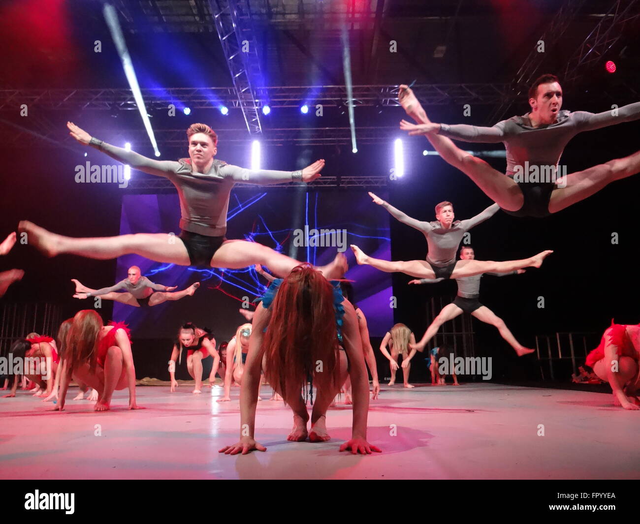 Collaboration BLOCH and Urdang Academy at the main stage of MOVE IT ...