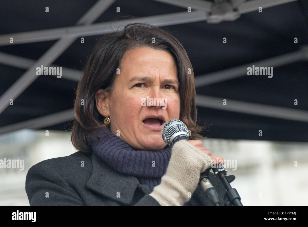 Sarah catherine green hi-res stock photography and images - Alamy Sarah catherine green hi-res stock photography and images - Alamy