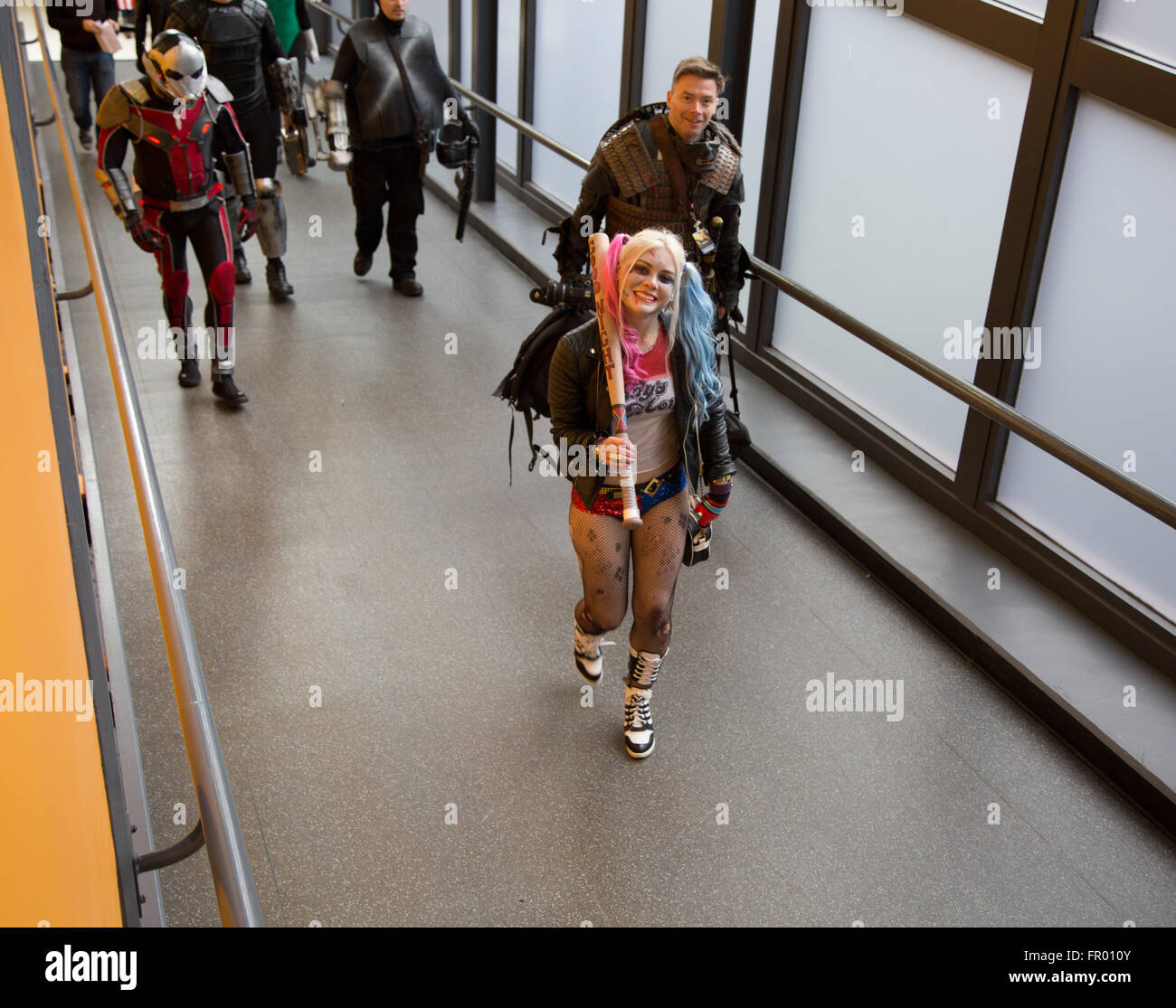 Ariving hi-res stock photography and images - Alamy