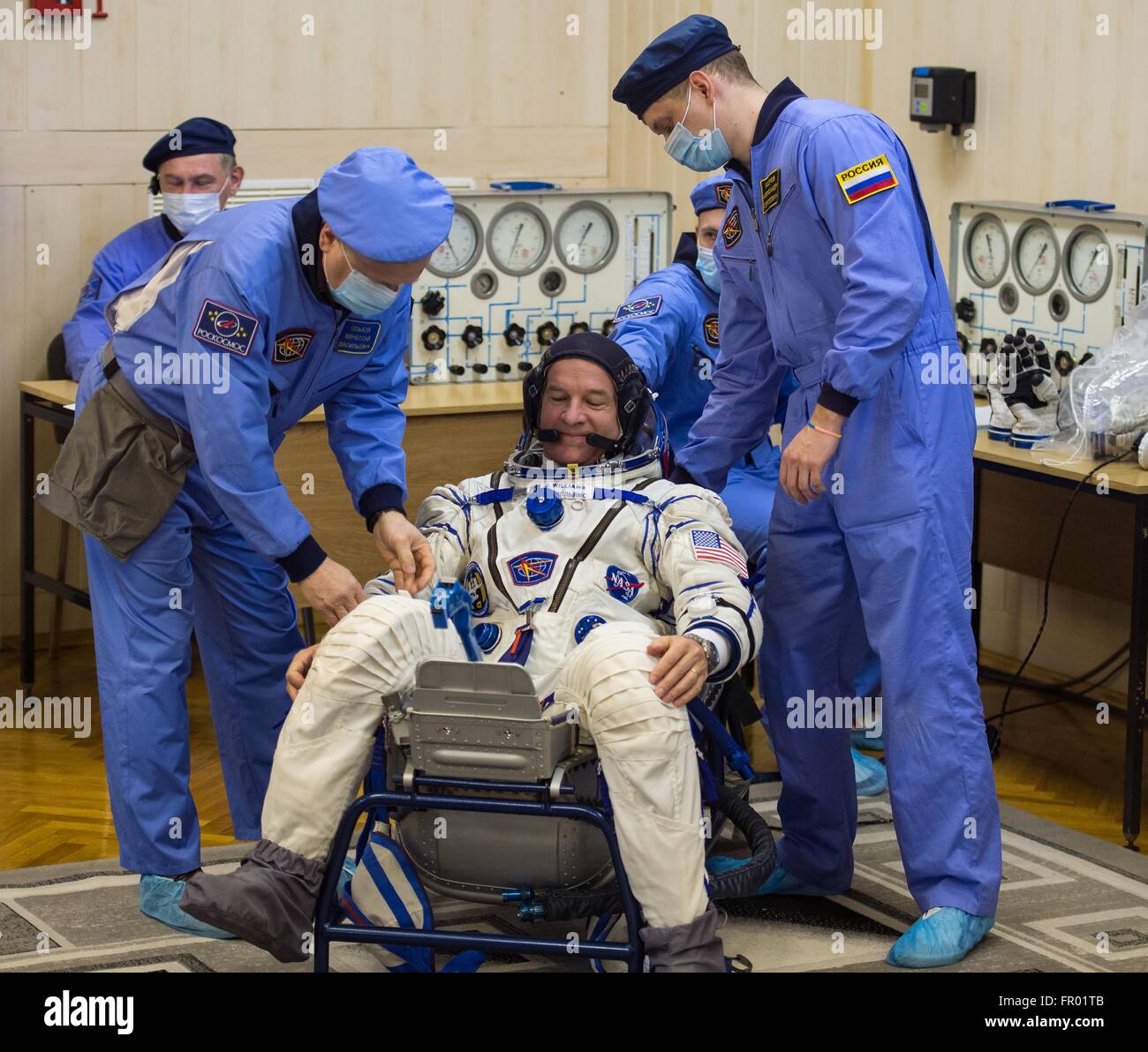 Sokol spacesuit check prelaunch hi-res stock photography and images - Alamy