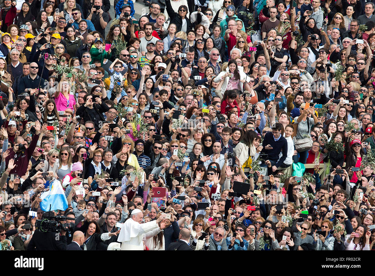 Vatican City. 20th Mar, 2016. Pope Francis Bergoglio among the faithful ...
