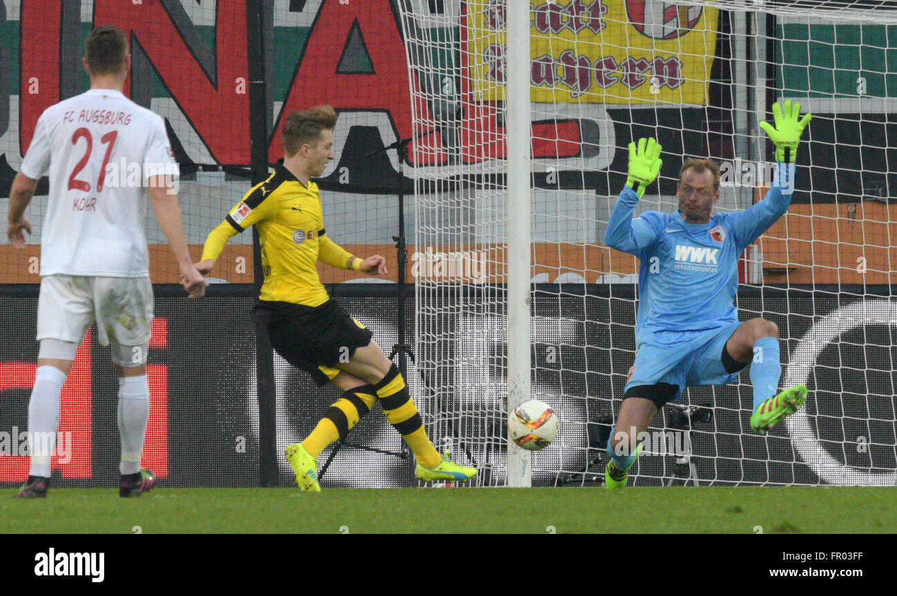 Augsburg, Germany. 20th Mar, 2016. Augsburg's goalkeeper Alexander ...