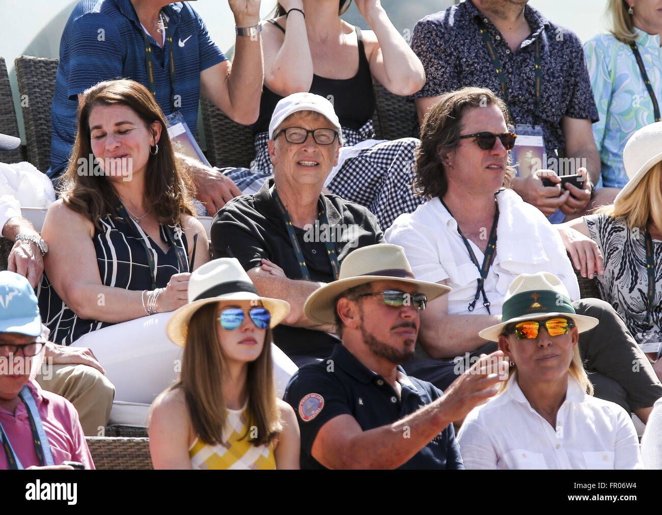 Microsoft founder bill gates tennis hi-res stock photography and images ...