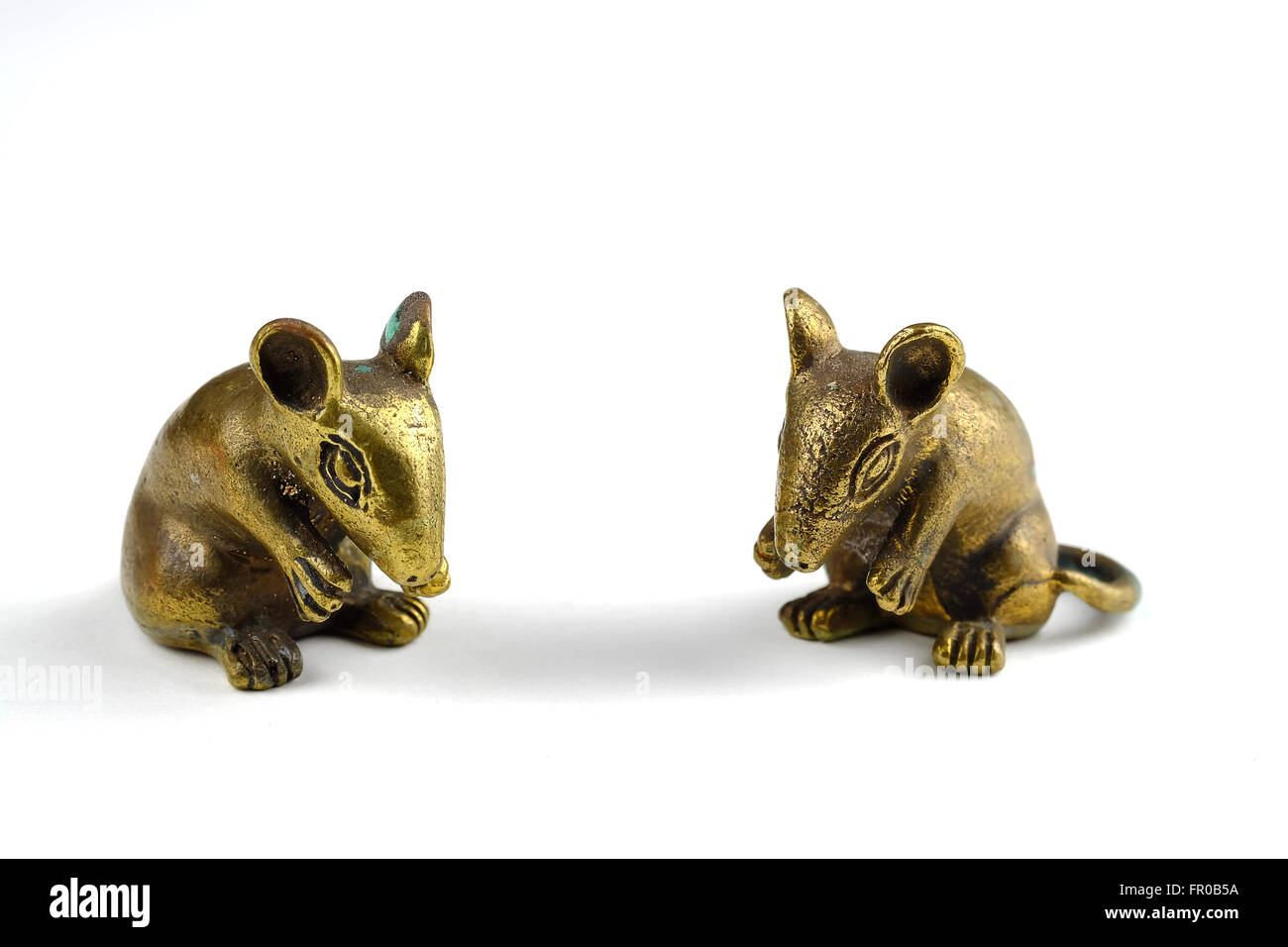 The golden statue of a rat Stock Photo - Alamy