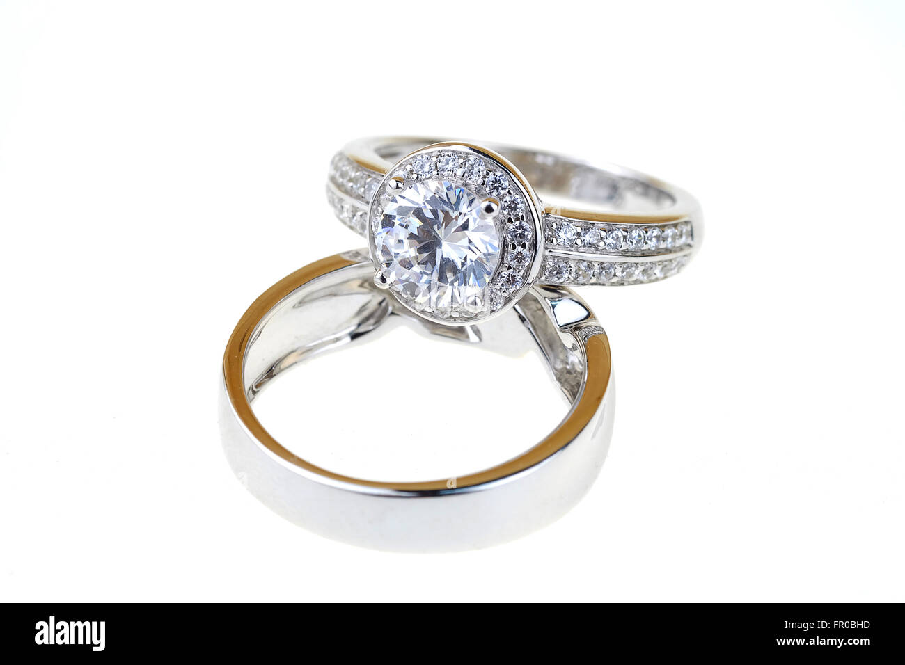 Wedding rings hi-res stock photography and images - Alamy