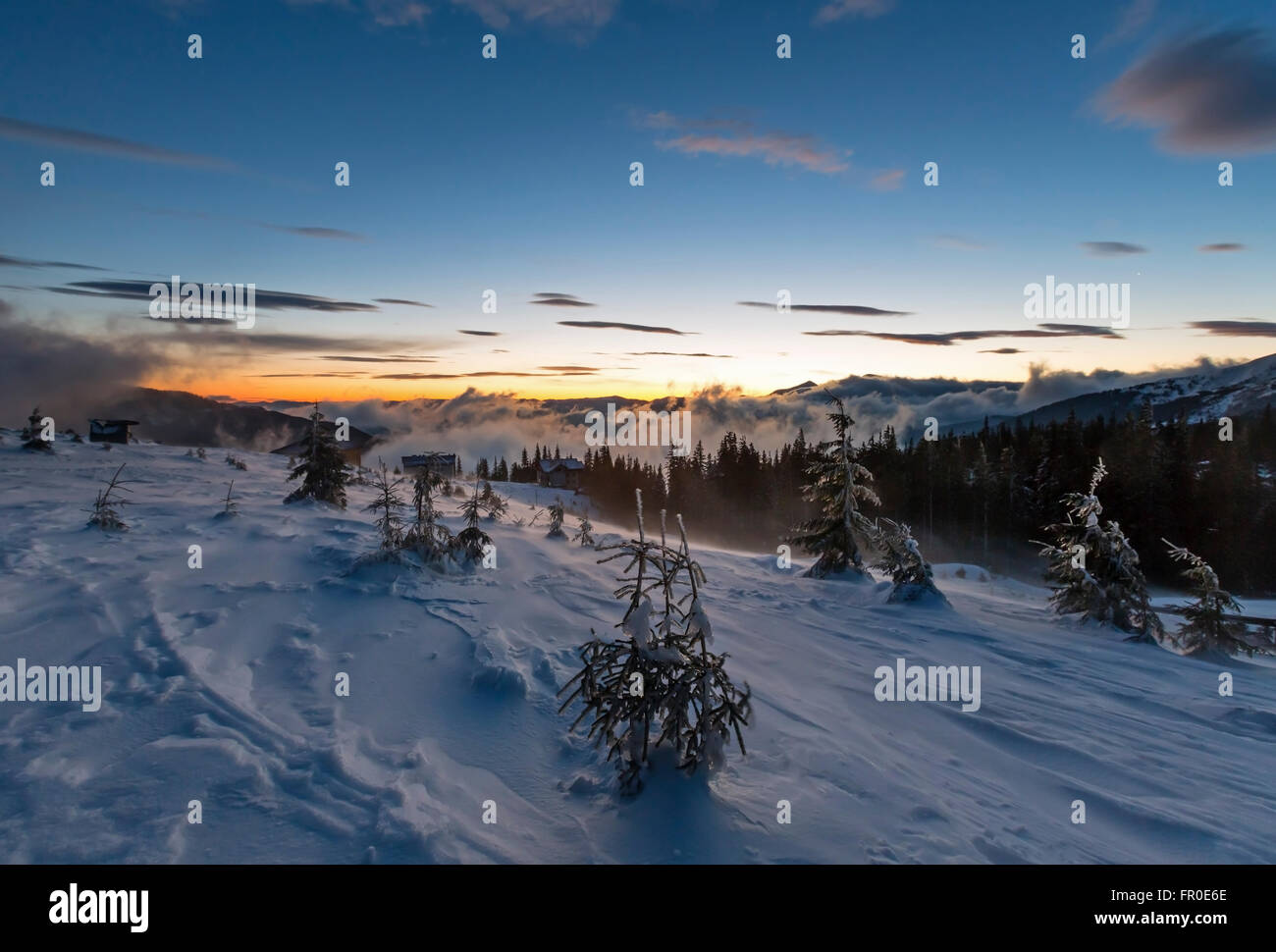 Daybreak winter hi-res stock photography and images - Alamy