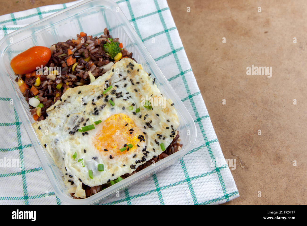 Thai food box fried egg hi-res stock photography and images - Alamy