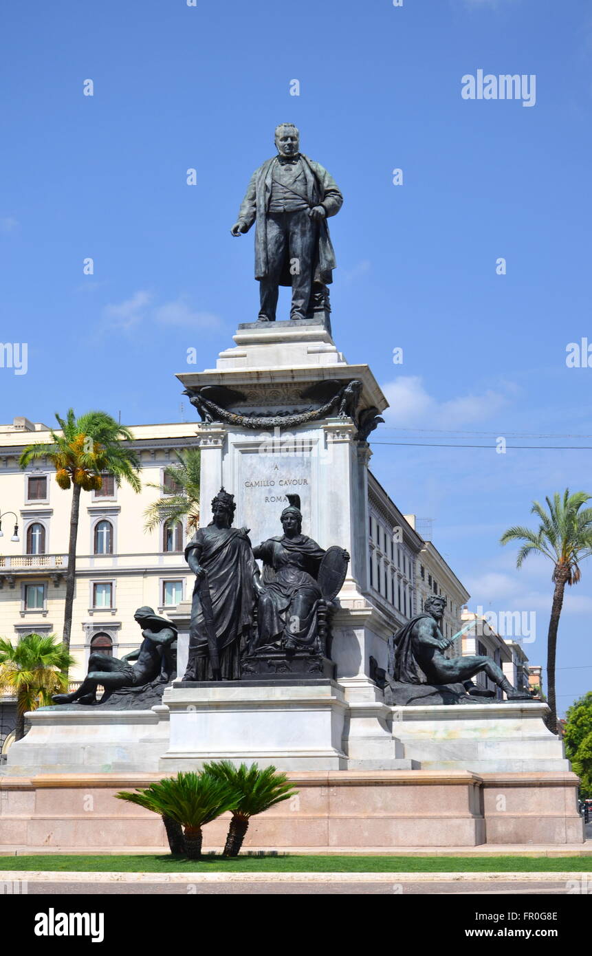 The monument of Camillo Cavour first prime minister of Italy on Piazza ...