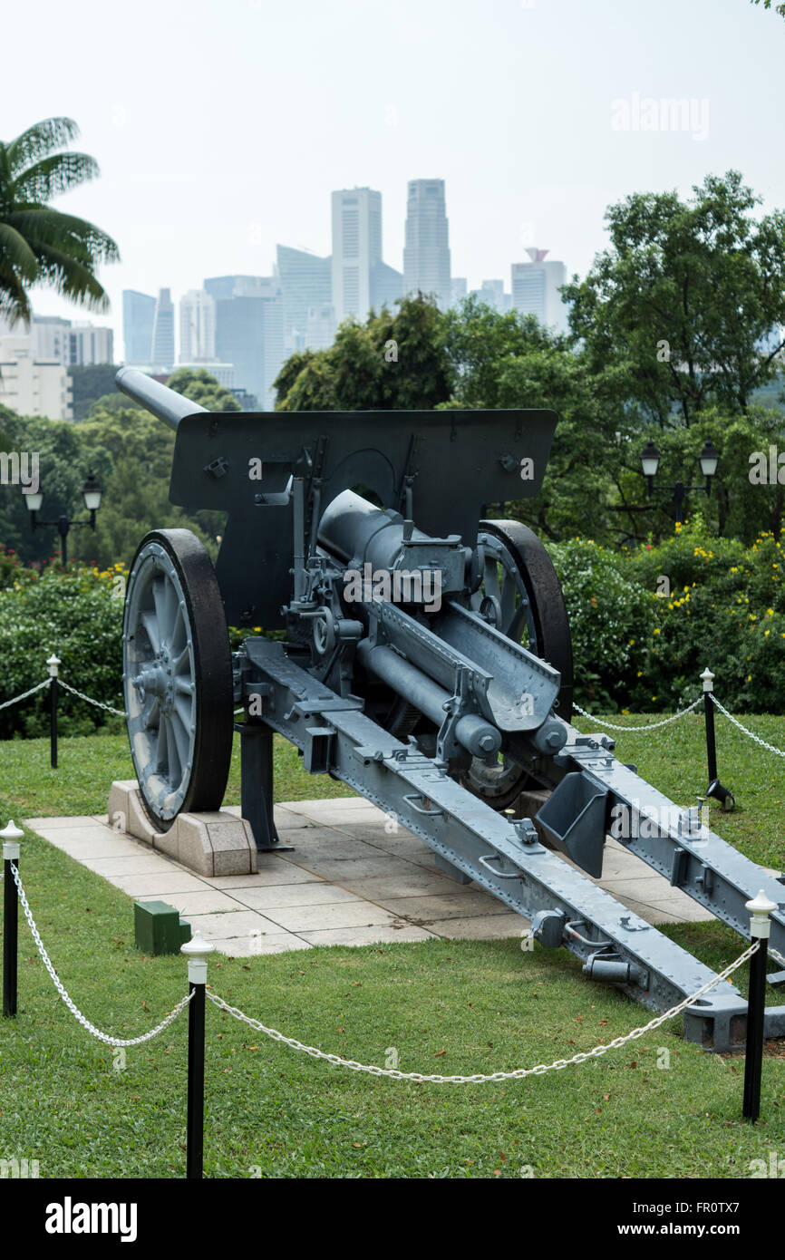 Wwii cannon hi-res stock photography and images - Alamy