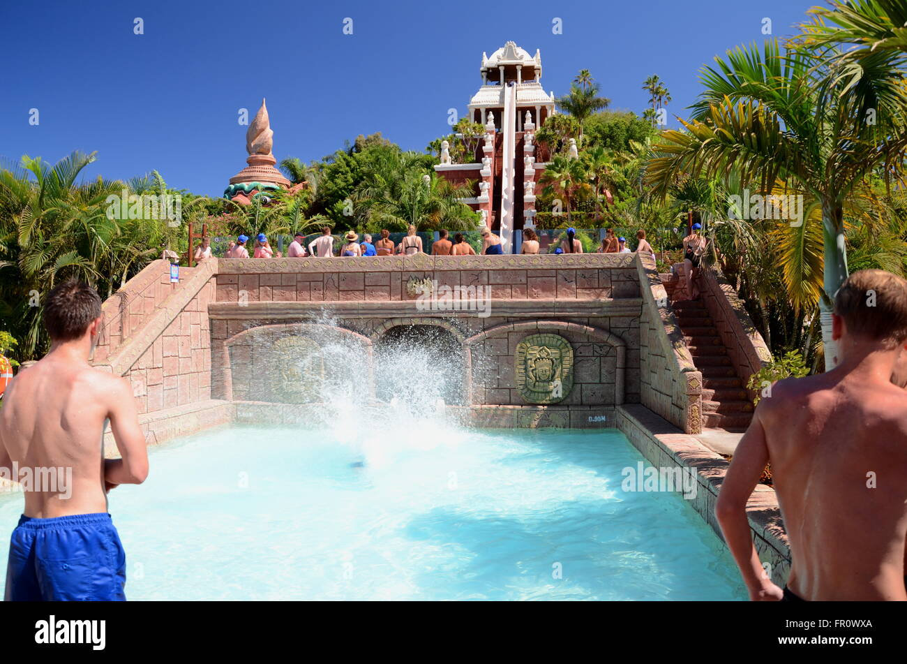 Tenerife siam park tower of power hi-res stock photography and images ...