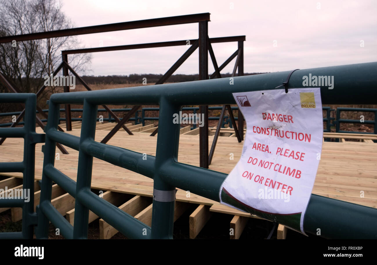 Bird watchers hide under construction by English Nature near Ham Wall ...