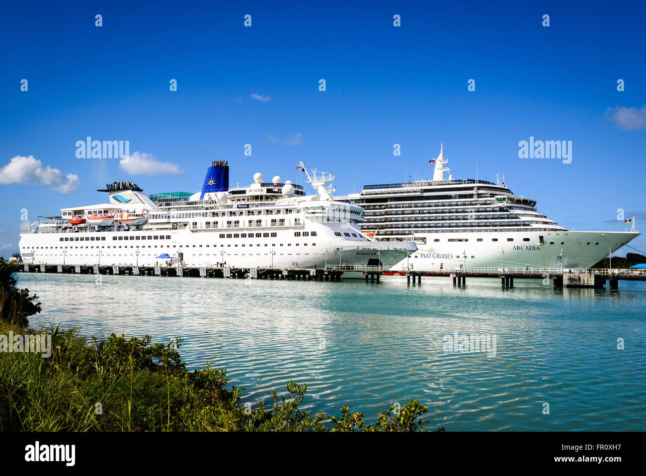 Mv Voyager Stock Photos & Mv Voyager Stock Images - Alamy