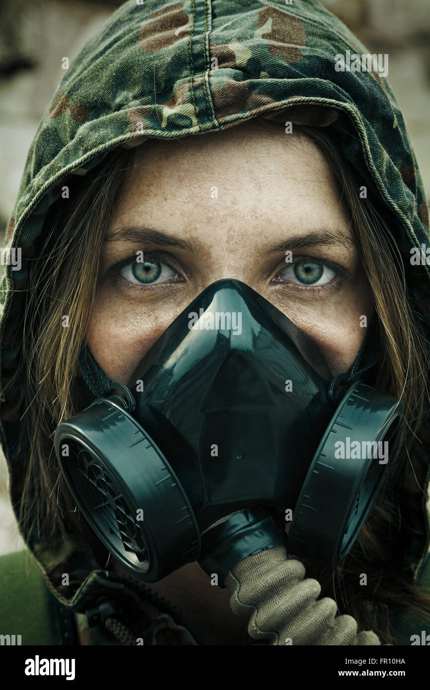 Post apocalypse female survivor Stock Photo - Alamy