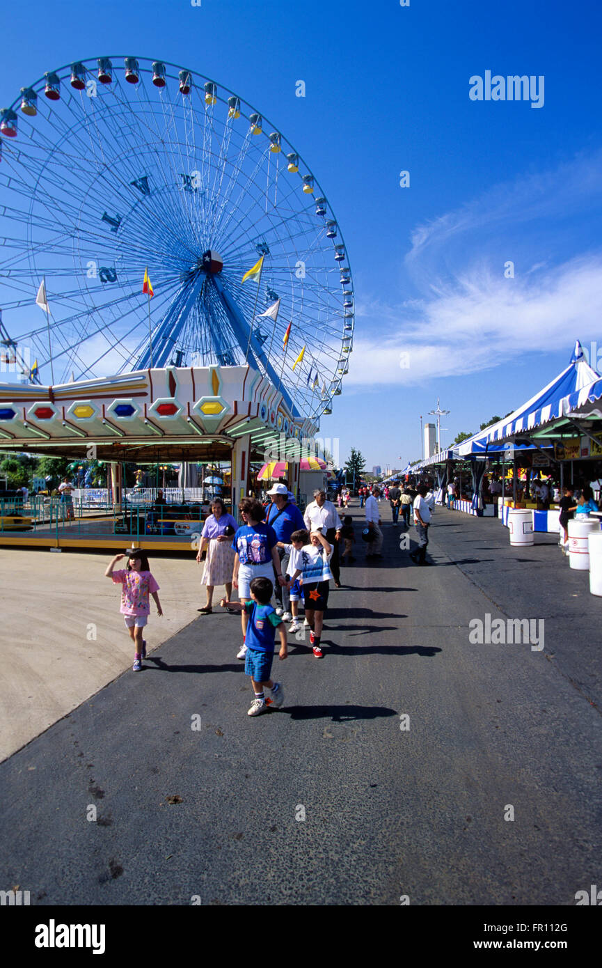 Midway at the Texas State Fair, Dallas Stock Photo - Alamy
