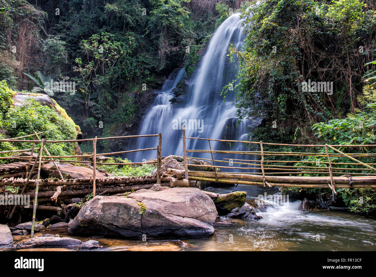 Dok rak hi-res stock photography and images - Alamy