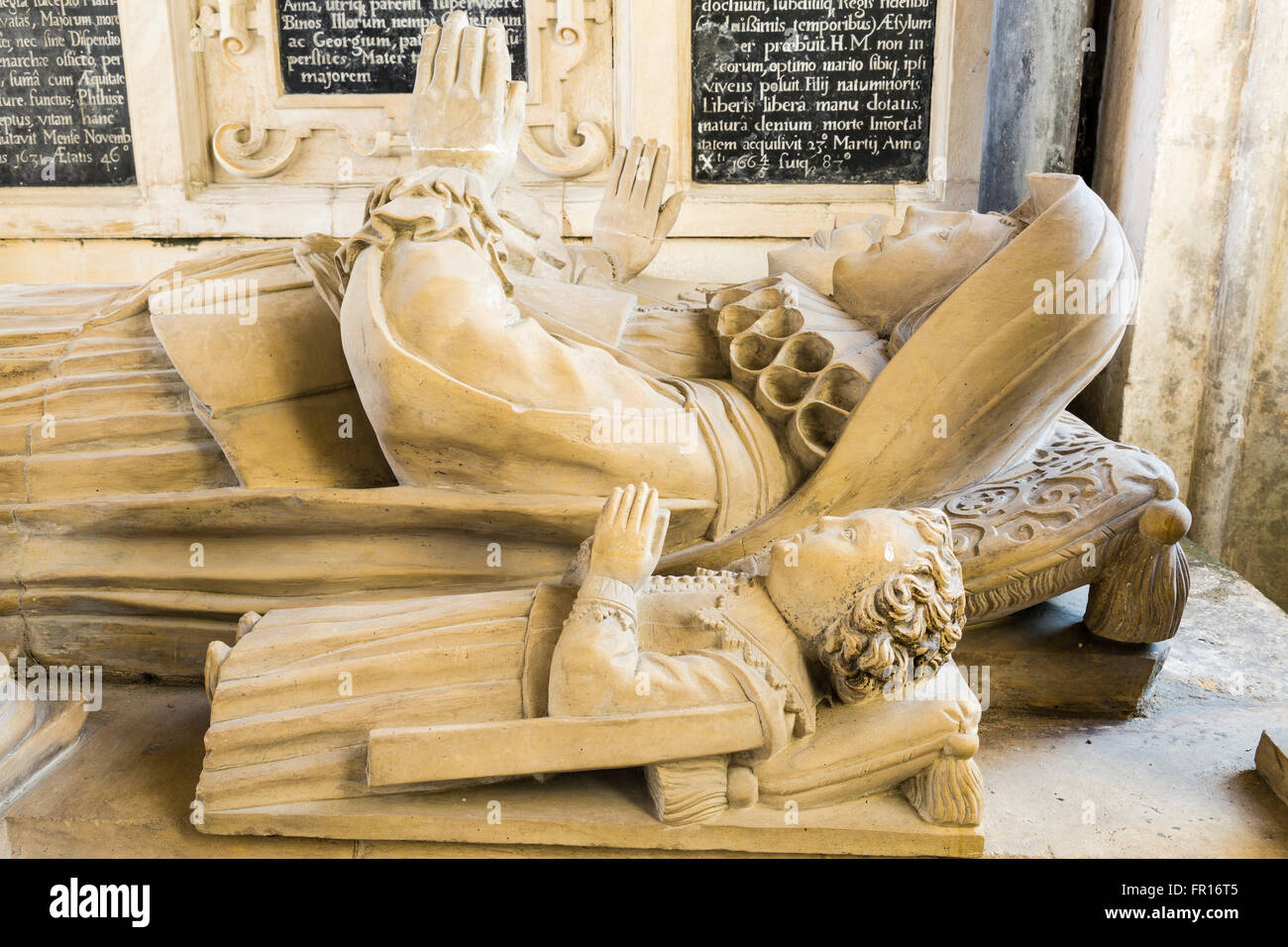 The Memorial to Sir William Leigh and family at St James' Church ...