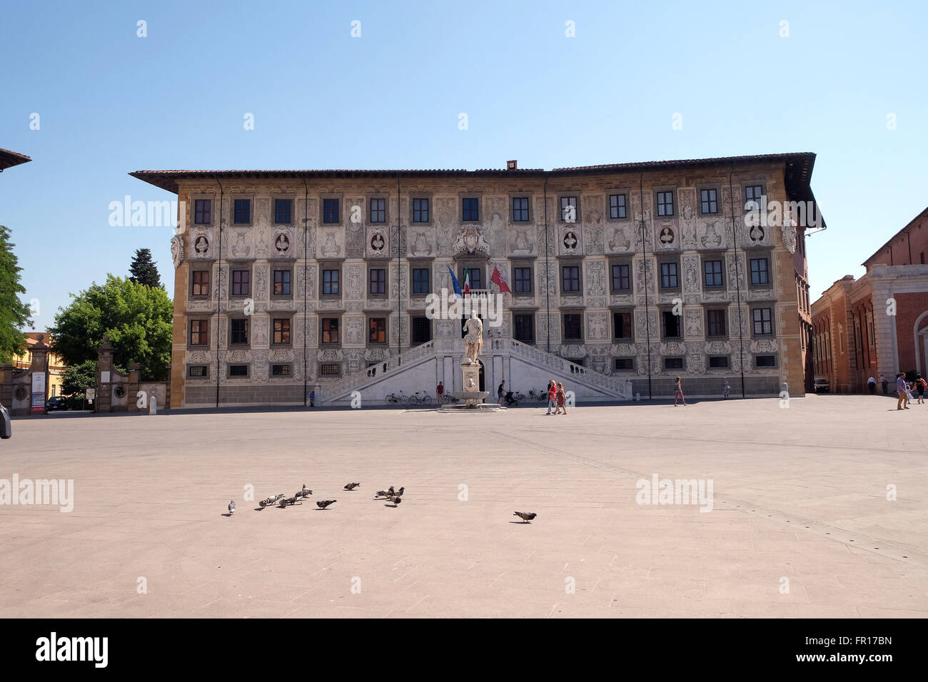 Building of Pisa Superiore University on Piazza dei Cavalieri (Palazzo ...