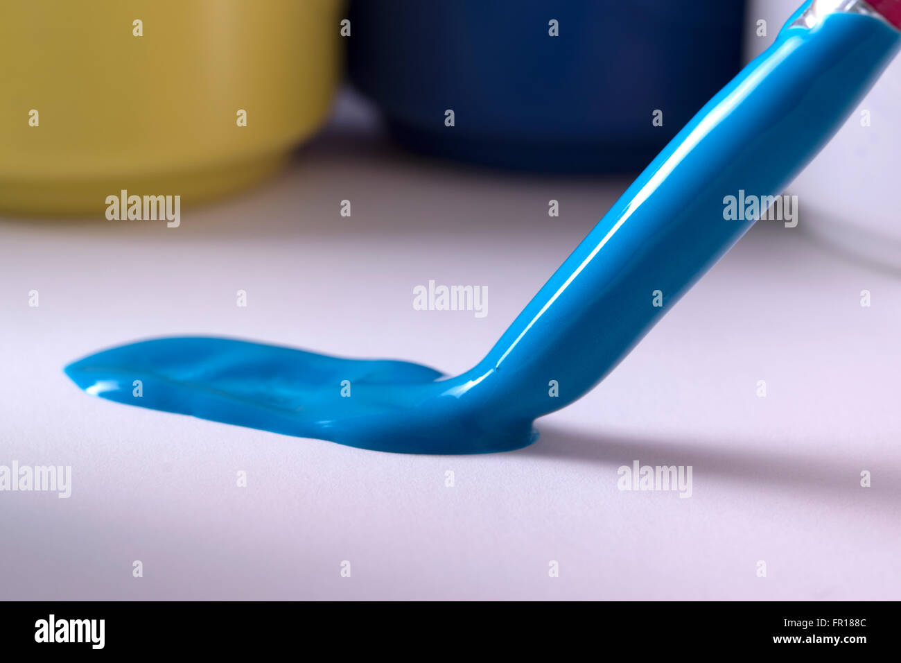 Blue paint brush hi-res stock photography and images - Alamy