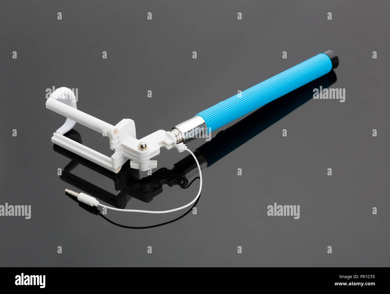 Monopod hi-res stock photography and images - Alamy