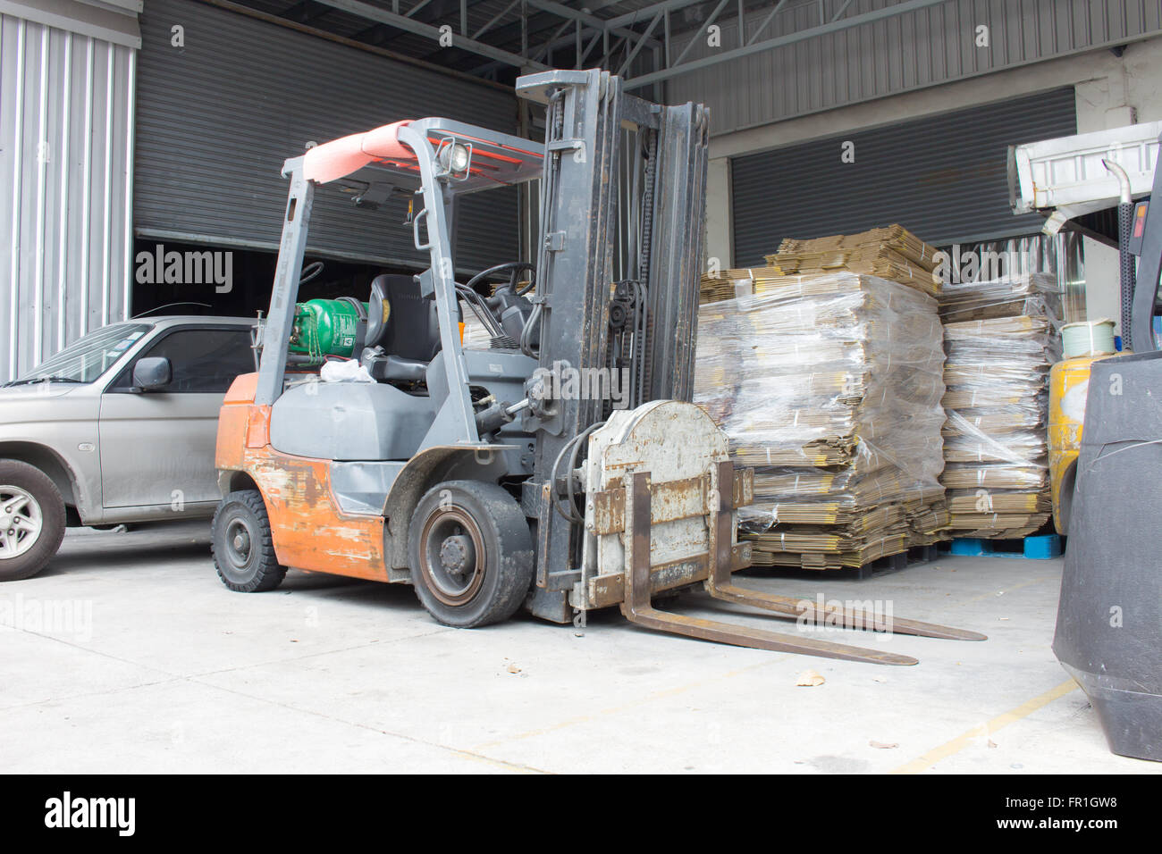 rotator attachment forklift, size A small 2.5-ton Stock Photo - Alamy