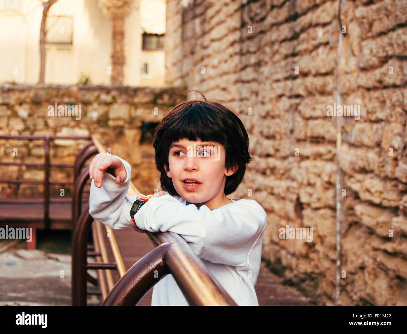 Elementary age boy hi-res stock photography and images - Alamy