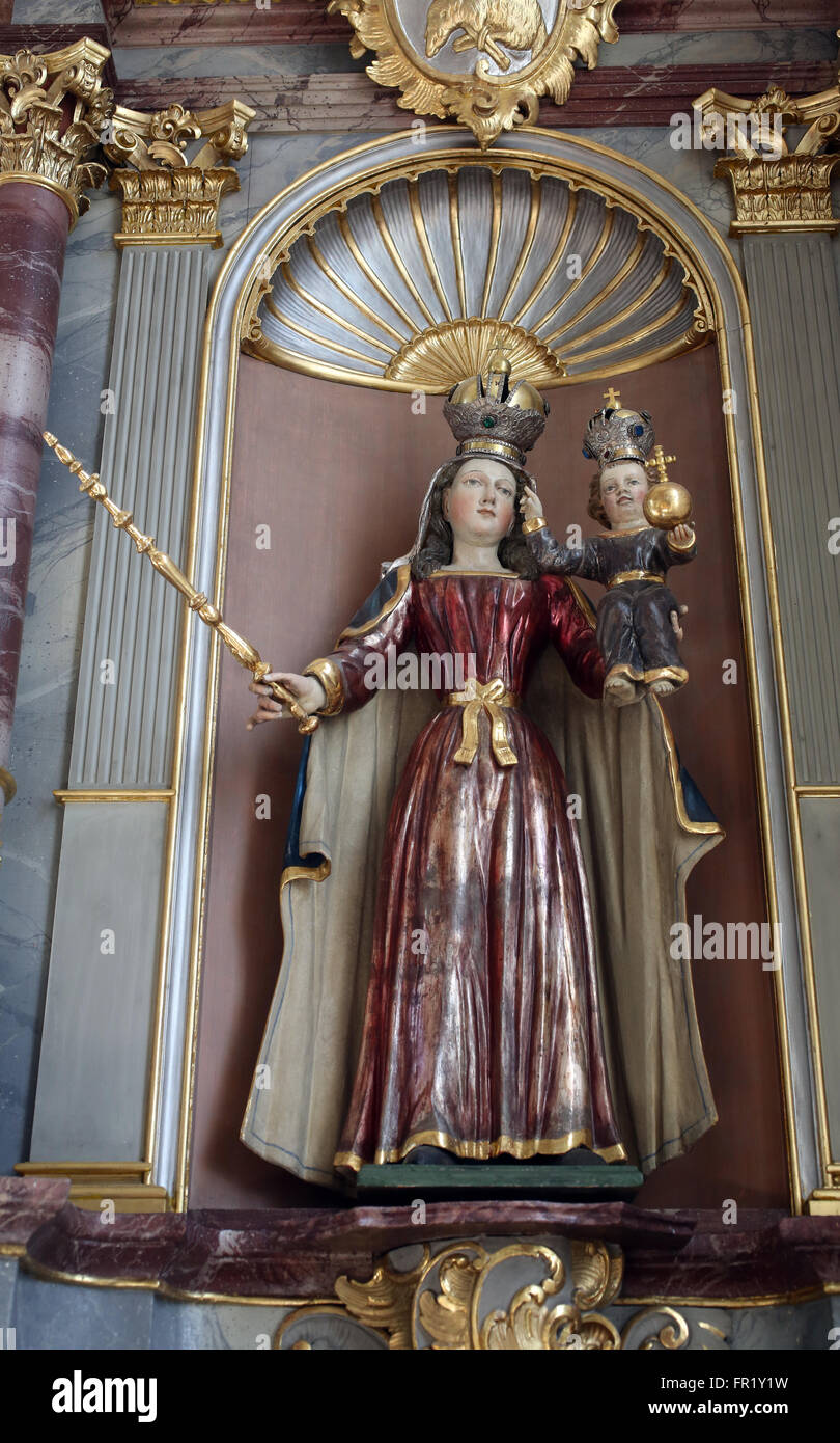 Virgin Mary with baby Jesus, church of St. Clement in Primisweiler ...