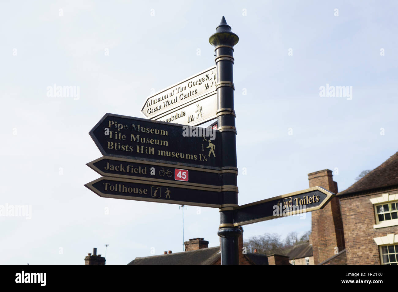 Signs and information hi-res stock photography and images - Alamy