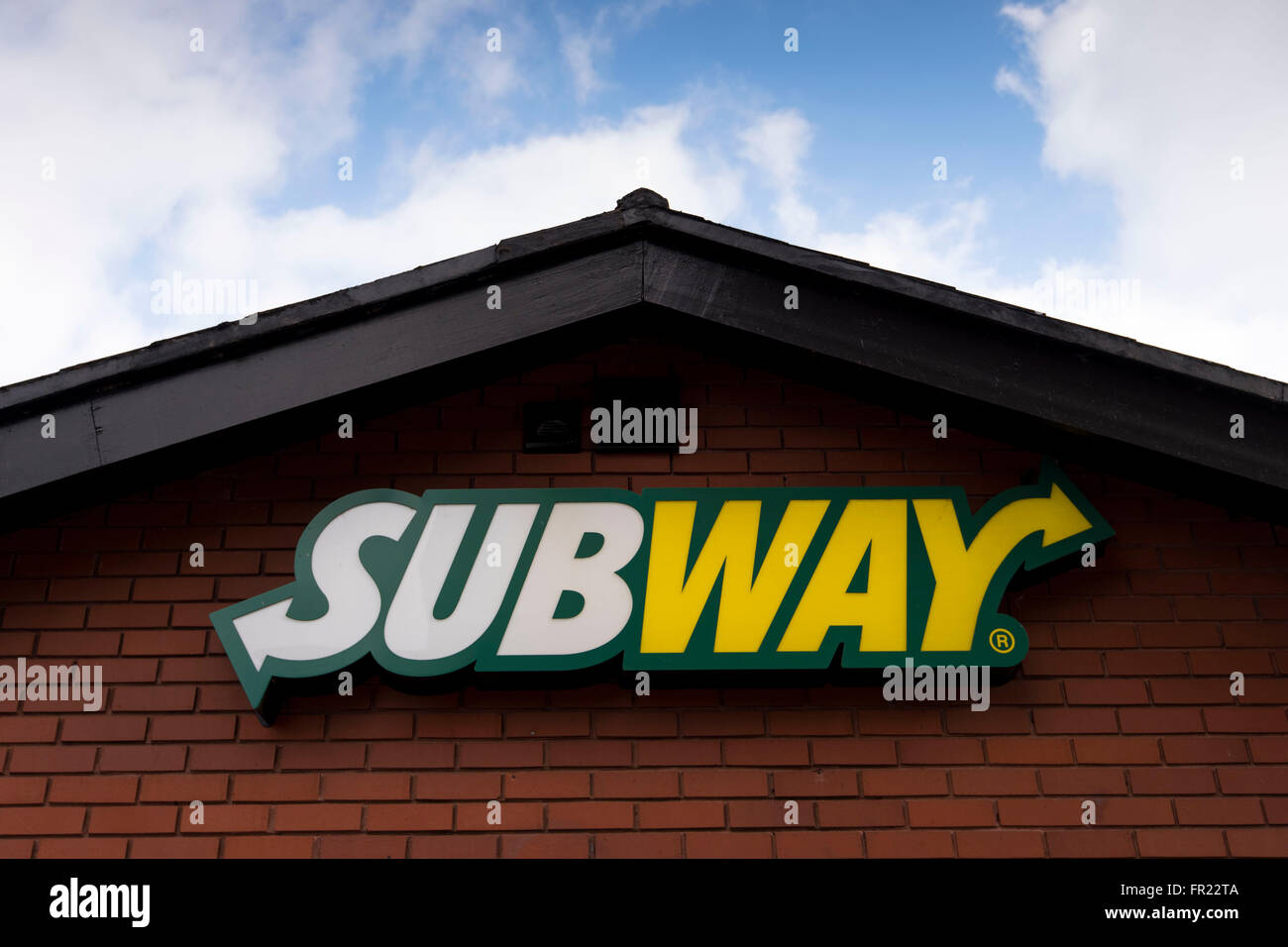 Subway logo hi-res stock photography and images - Alamy