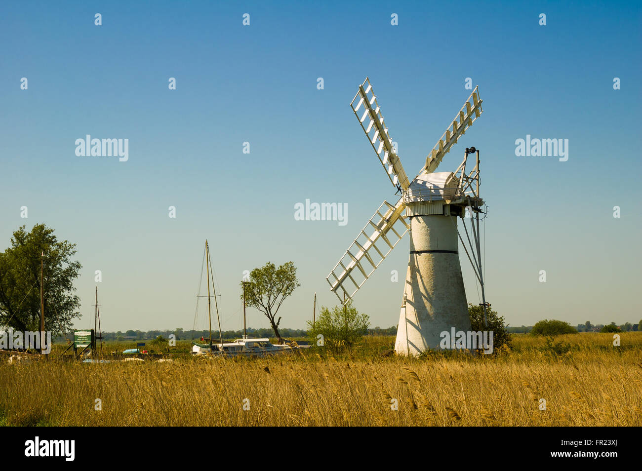 Thurne Pump drainage mill, Thurne, Norfolk Broads Stock Photo - Alamy