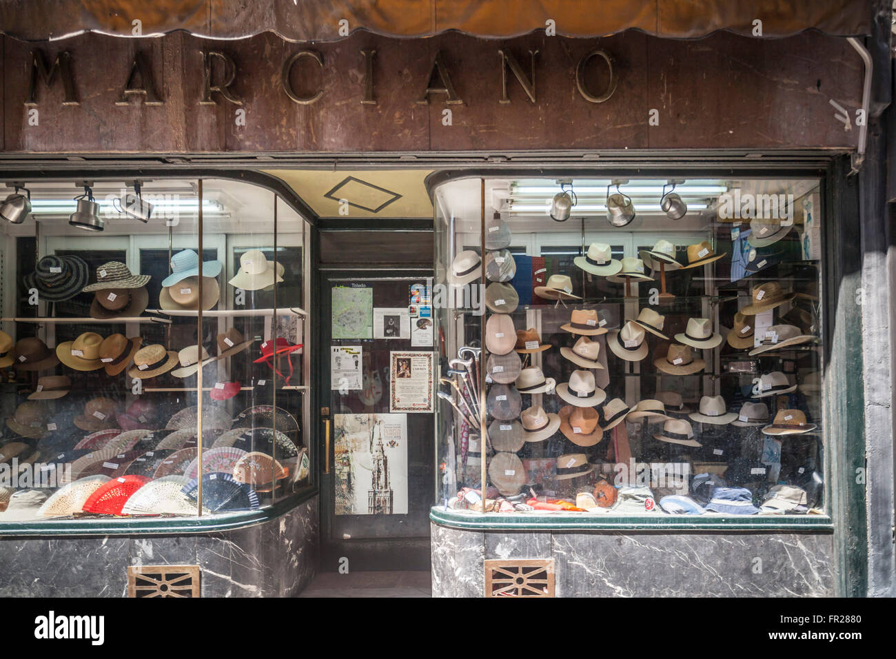 Sombrereria Marciano, hat store.Toledo,Spain Stock Photo - Alamy