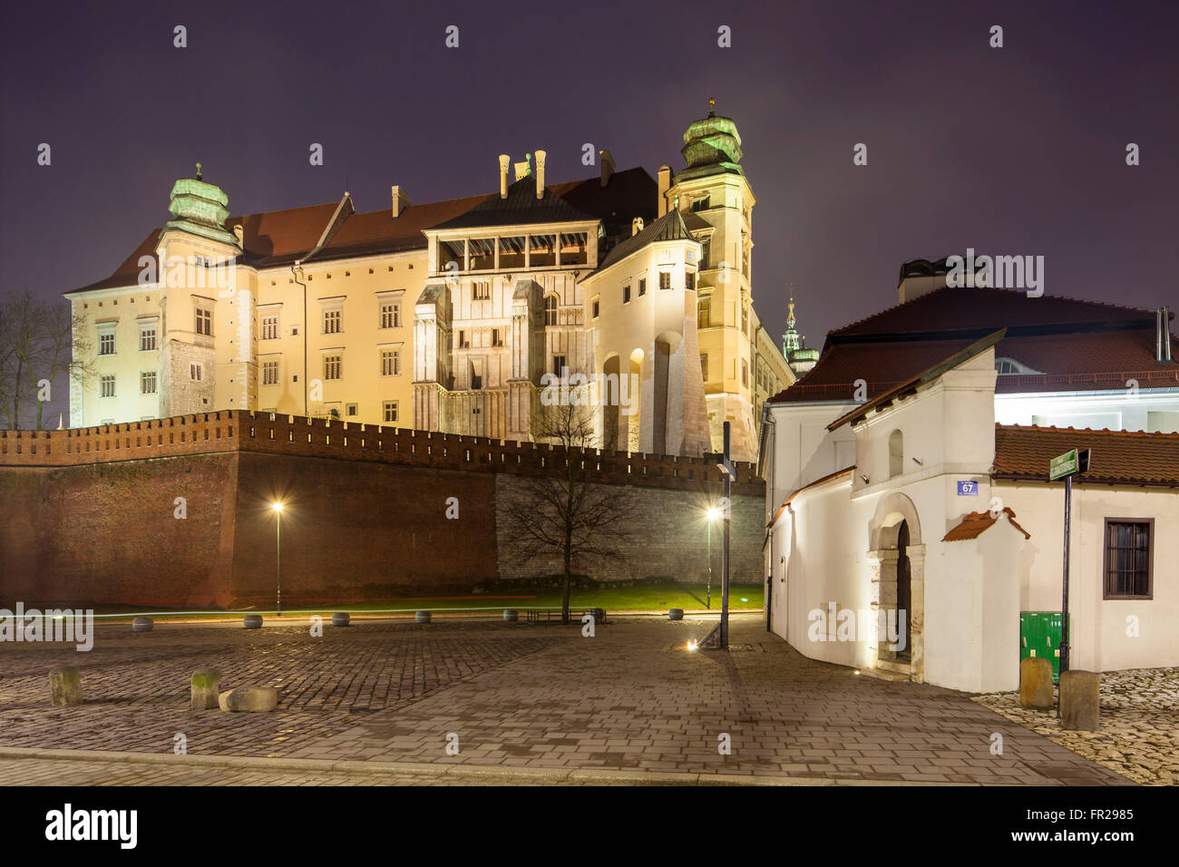 Krakow castle architecture hi-res stock photography and images - Alamy